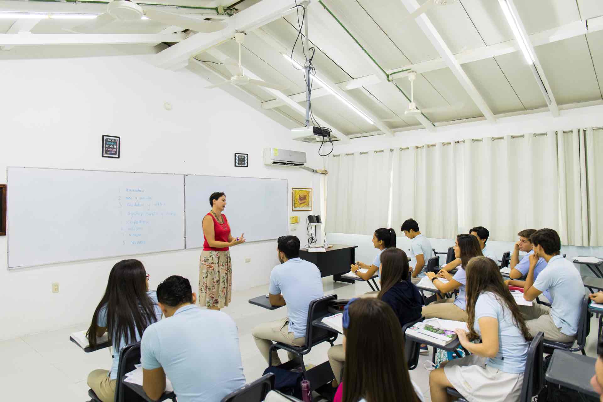 Preparatoria – Instituto SPAC Puerto Vallarta